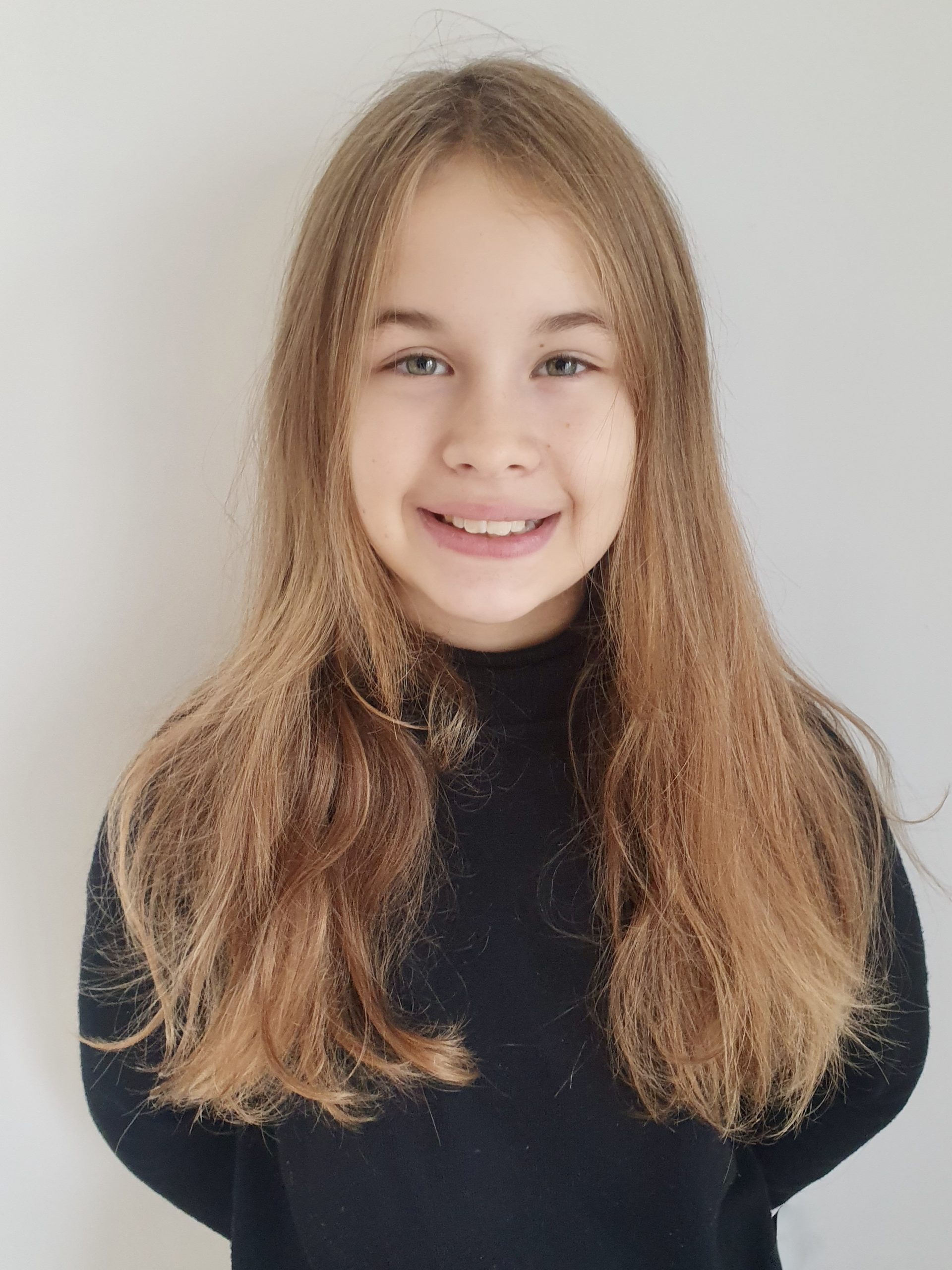 Girl Archives - Star Casting UK